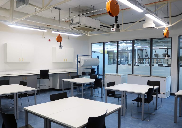 Farnborough College of Technology - Emerging Technologies Centre ...